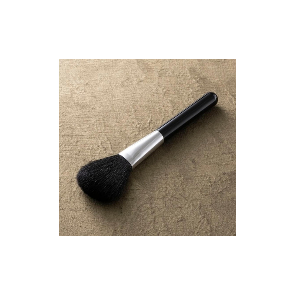 貝印 cosmeup 熊野筆 チークブラシ HC3753｜うさマートジャパン